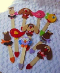 DIY Popsicle Stick Bookmark Ideas for Kids - Kids Art & Craft