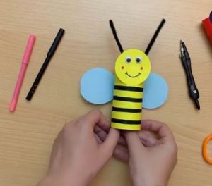 Easy Toilet Paper Roll Bee Crafts for Kids - Kids Art & Craft