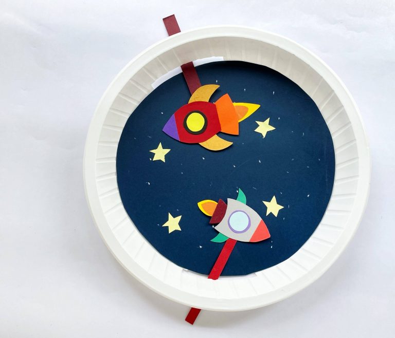 Space Day Paper Plate Crafts for Kids - Kids Art & Craft