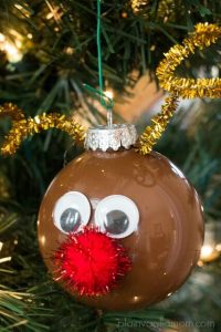 DIY Christmas Balls to Make at Home - Kids Art & Craft