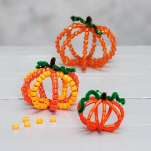 Pony Bead Pumpkin Craft With Pipe Cleaners - Kids Art & Craft