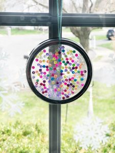 Mason Jar Lid Suncatcher Crafts - Kids Art & Craft