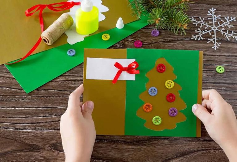 Button Crafts For Christmas Decoration - Kids Art & Craft