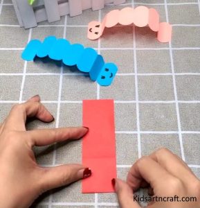 Handmade Paper Caterpillar Craft For Kids - Step by Step Tutorial ...