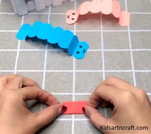 Handmade Paper Caterpillar Craft For Kids - Step by Step Tutorial ...