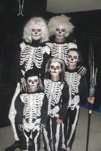 Skeleton Costume Ideas For Halloween - Kids Art & Craft