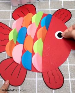Colorful Fish Paper Craft To Make With Kids - Kids Art & Craft