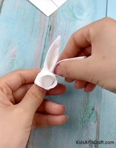 Tissue Paper Bunny Finger Puppet Craft For Kids - Kids Art & Craft
