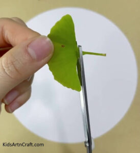 Caterpillar Craft With Leaves, Paper And Googly Eyes - Kids Art & Craft