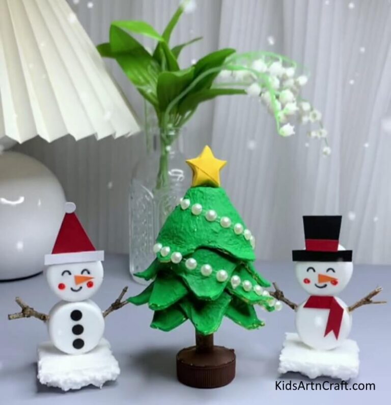Christmas Tree using Egg Carton Tutorial for Kids - Kids Art & Craft