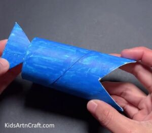 Easy Cardboard Tube Shark Craft for Kids - Kids Art & Craft