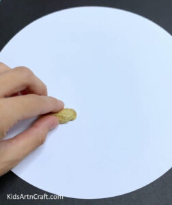 Easy Peanut Shells Giraffe Art and Craft For Kids - Kids Art & Craft