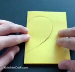 How To Make A Paper Heart Bee Craft Tutorial - Kids Art & Craft