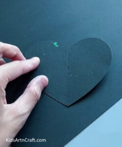 How To Make A Paper Heart Bee Craft Tutorial - Kids Art & Craft