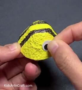 How To Make Bee Craft Using Egg Carton for Kids - Kids Art & Craft