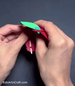 How to Make Paper Strip Apple Craft Tutorial for Kids - Kids Art & Craft