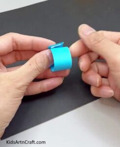 DIY Paper Worm Craft tutorial for Kids - Kids Art & Craft