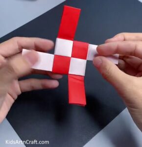 Easy Paper Craft Toy Tutorial For Kids - Kids Art & Craft