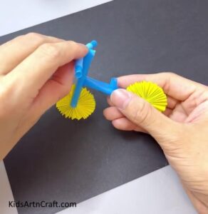 How to Make a Bicycle Using Paper And Straws tutorial for kids - Kids ...