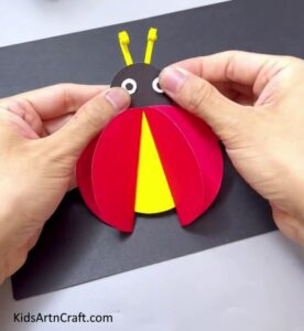 How to Make Ladybug Crafts tutorial for Kids - Kids Art & Craft