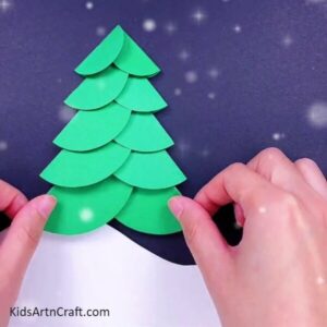 Beautiful Christmas Tree Paper Craft Ideas For Kids - Kids Art & Craft