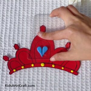 DIY Paper Crown Easy Craft Tutorial For Kids - Kids Art & Craft