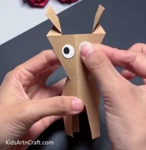 DIY Cardboard Roll Reindeer Puppet Craft For Christmas - Kids Art & Craft