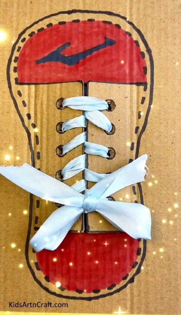 DIY Shoe lacing Craft Step by Step tutorial for kids - Kids Art & Craft