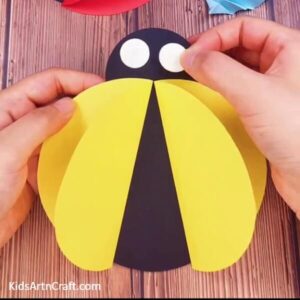 Easy To Learn Ladybug Craft Tutorial For Kindergartners - Kids Art & Craft