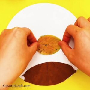 Fall Leaves Dinosaur Landscape Craft Tutorial For Kids - Kids Art & Craft