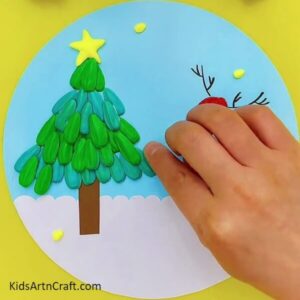 Handmade Christmas Scenery Craft Using Pistachio And Peanut Shell ...