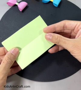 How to Make a Paper Bow Easy Tutorial For Kids - Kids Art & Craft