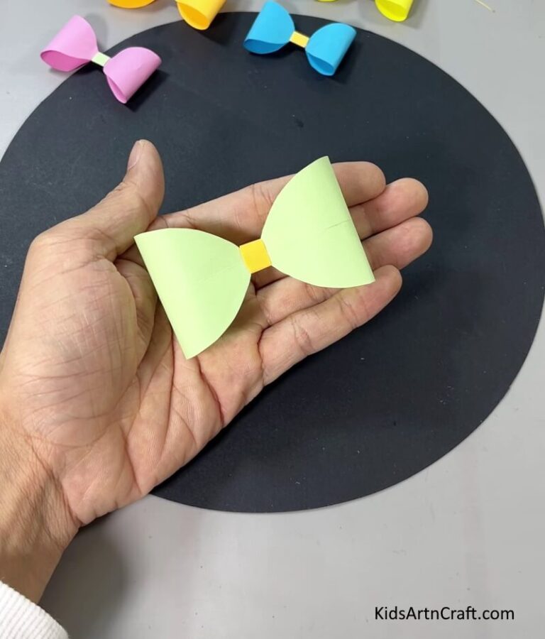 How to Make a Paper Bow Easy Tutorial For Kids - Kids Art & Craft