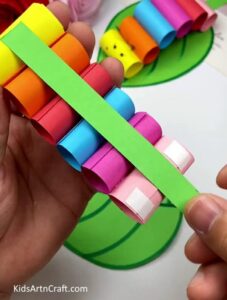 How to Make Colorful Paper Caterpillar On Leaf - Kids Art & Craft