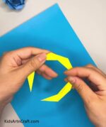 How To Make Origami Moon Craft With Step By Step Tutorial - Kids Art ...