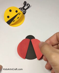 Ladybug paper Ring Craft Easy Tutorial for kids - Kids Art & Craft