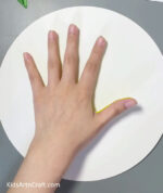 Simple Handprint Hen Art Tutorial For Kids - Kids Art & Craft