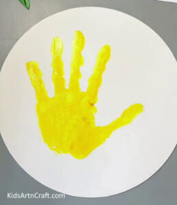 Simple Handprint Hen Art Tutorial For Kids - Kids Art & Craft
