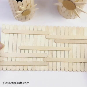 Pretty Sunflower Pattern Popsicle Stick Stand Craft Tutorial For Kids ...